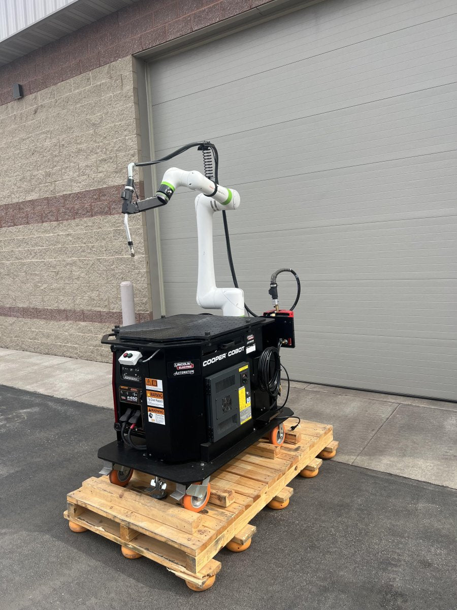 Lincoln Cooper CRX-10iA/L Air-Cooled Factory Demo Welding Cobot Cart